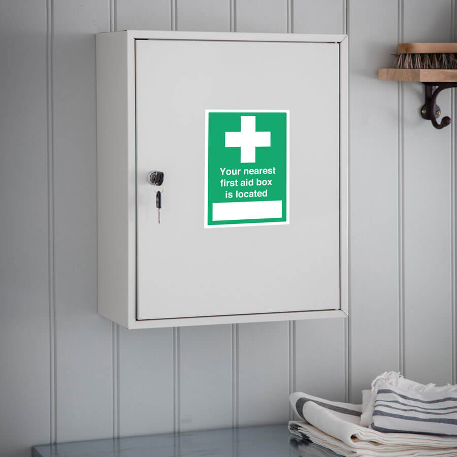 Find nearest First Aid Box sign sticker/Nearest medical kit sign ...